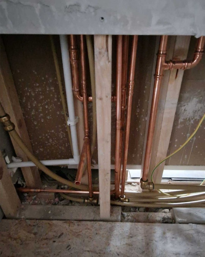 Replumbing a House - 11 Signs it's Time to Replace Your Plumbing